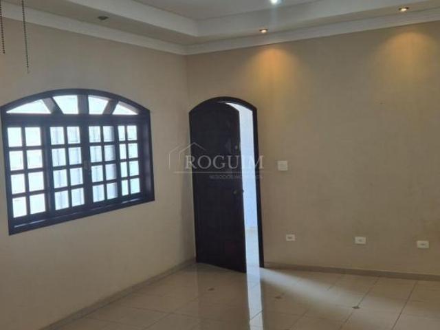 Casa com 3 dormitórios à venda,200.00 m, SAO JOSE DOS CAMPOS SP