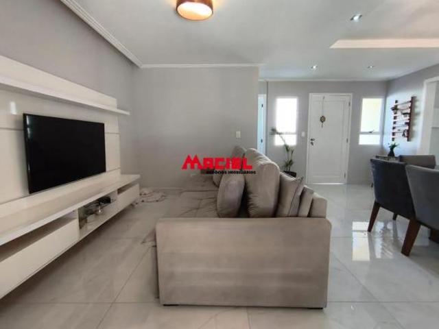 CASA COM 3 DORMITÓRIOS A VENDA, 200m² VILA BRANCA