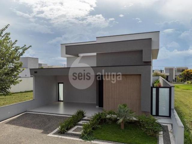 Casa com 3 dormitórios à venda, 200m² por R$ 2.550.000,00 Condomínio Reside.