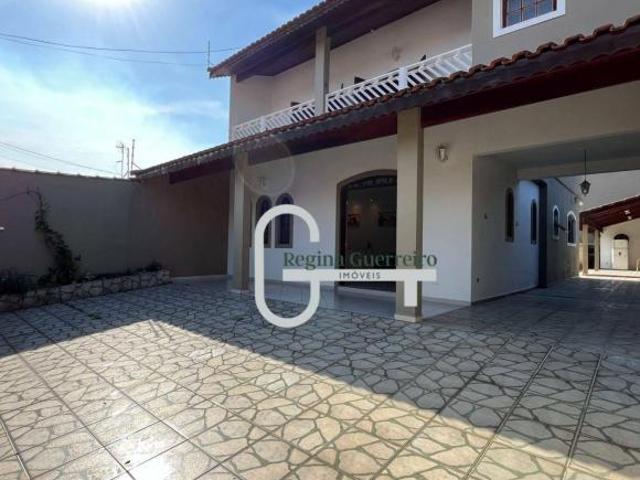 Casa com 3 dormitórios à venda, 201 m² por R$ 680.000,00 Parque D&apos Aville Residencial Peruíbe/SP