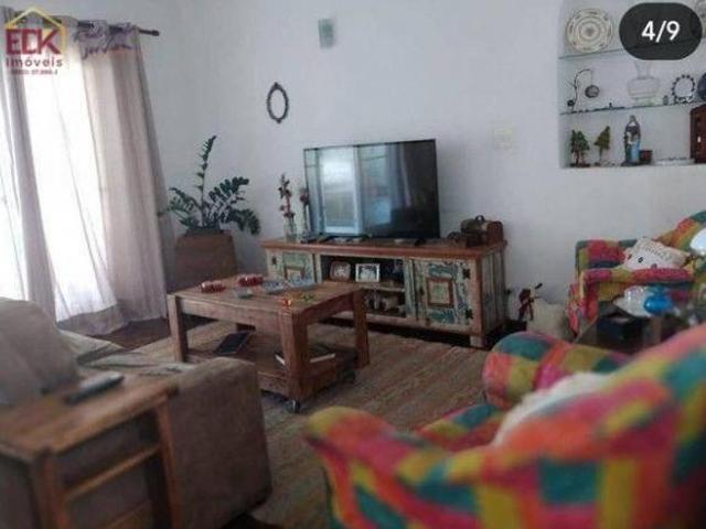 Casa com 3 dormitórios à venda, 201 m² por R$ 745.000,00 Independência Taubaté/SP