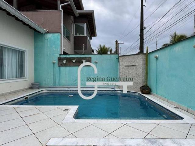 Casa com 3 dormitórios à venda, 201 m² por R$ 780.000,00 Jardim Casablanca Peruíbe/SP