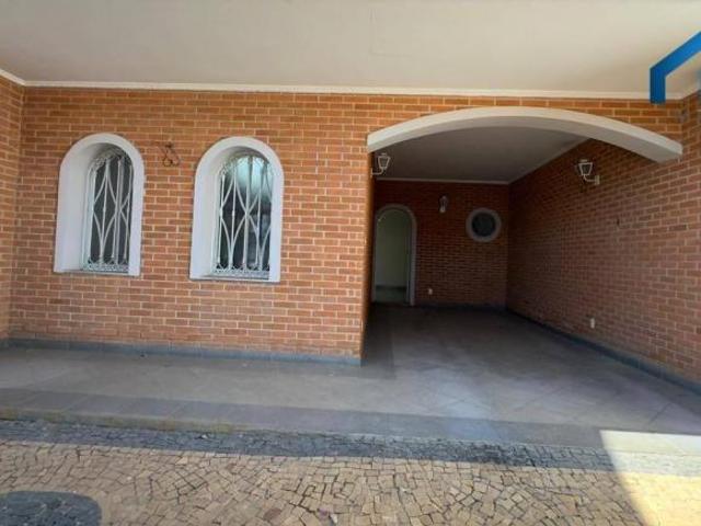 Casa com 3 dormitórios à venda, 201 m² por R$ 850.000,00 Vila Nova Itu/SP