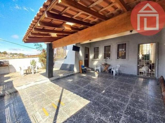 Casa com 3 dormitórios à venda, 202 m² por R$ 780.000,00 Jardim Europa Bragança Paulista/SP