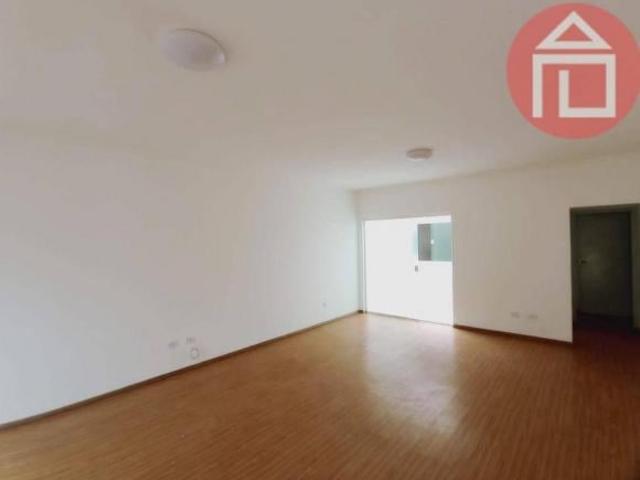 Casa com 3 dormitórios à venda, 203 m² por R$ 890.000,00 Condomínio Residencial Sunset Village B