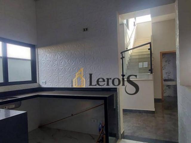 Casa com 3 dormitórios à venda, 214 m² por R$ 1.180.000,00 Condomínio Parque Imperial Salto/SP