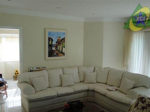 Casa com 3 dormitórios à venda, 215 m² por R$ 1.550.000,00 Santa Cruz Valinhos/SP