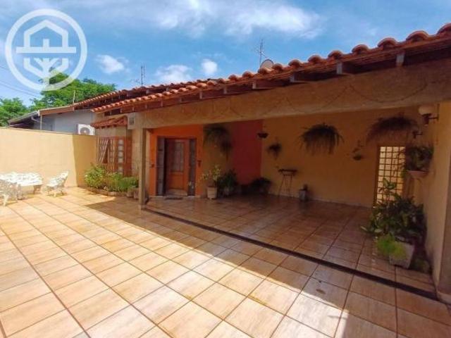 Casa com 3 dormitórios à venda, 215 m² por R$ 880.000,00 Jardim Soares Barretos/SP