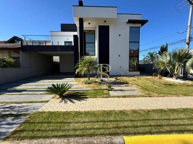 Casa com 3 dormitórios à venda, 216 m² por R$ 1.980.000,00 Condominio Alto da Floresta Atibaia/S
