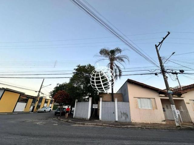 Casa com 3 dormitórios à venda, 216 m² por R$ 480.000 Alvinópolis Atibaia/SP