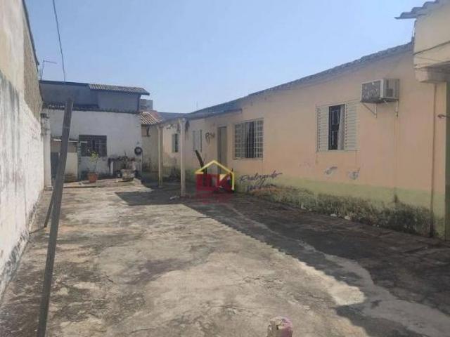 Casa com 3 dormitórios à venda, 216 m² por R$ 550.000,00 Vila São José Taubaté/SP