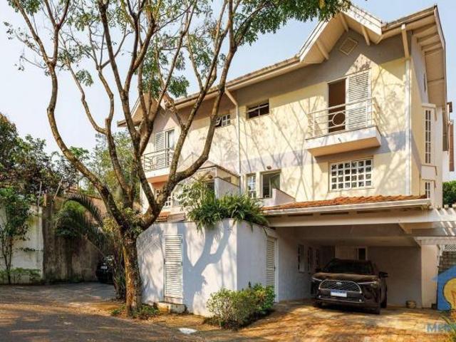 Casa com 3 dormitórios à venda, 216 m² por R$ 959.000,00 Granja Viana Aldeia da Granja Cotia/S
