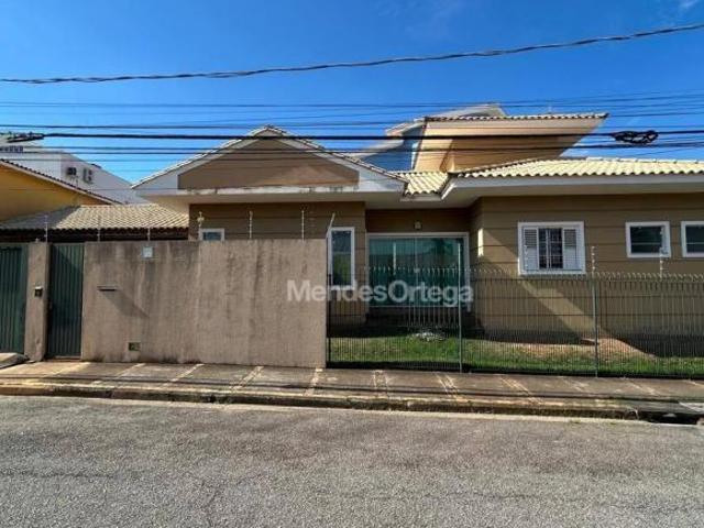 Casa com 3 dormitórios à venda, 217 m² por R$ 1.100.000 Jardim Santa Rosália Sorocaba/SP