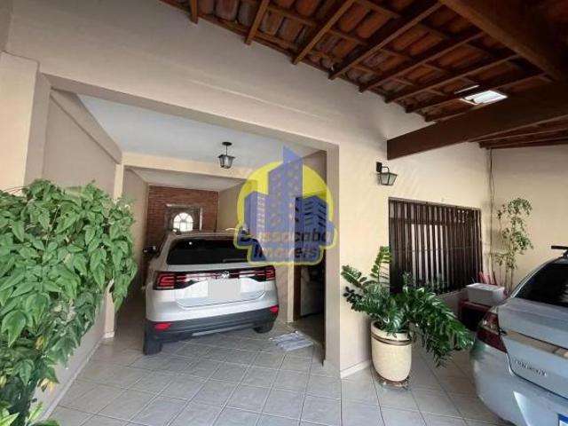 Casa com 3 dormitórios à venda, 217 m² por R$ 900.000,00 Jaguaribe Osasco/SP