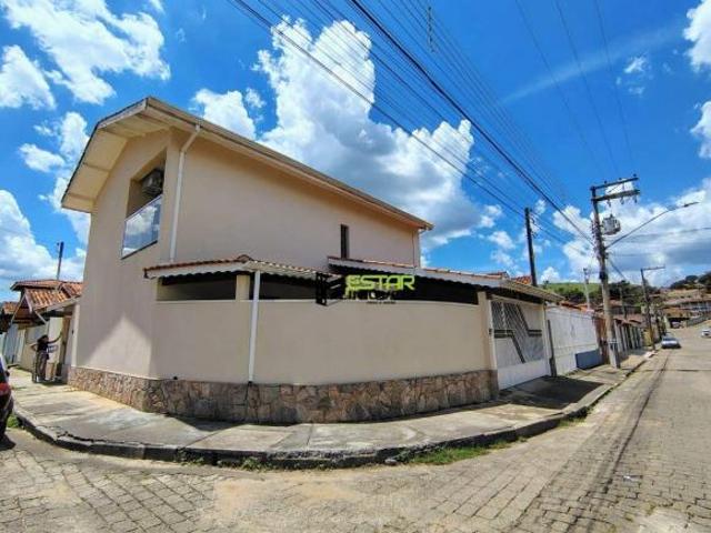 Casa com 3 dormitórios à venda, 218 m² por R$ 699.900,00 Vila Sabesp Piracaia/SP
