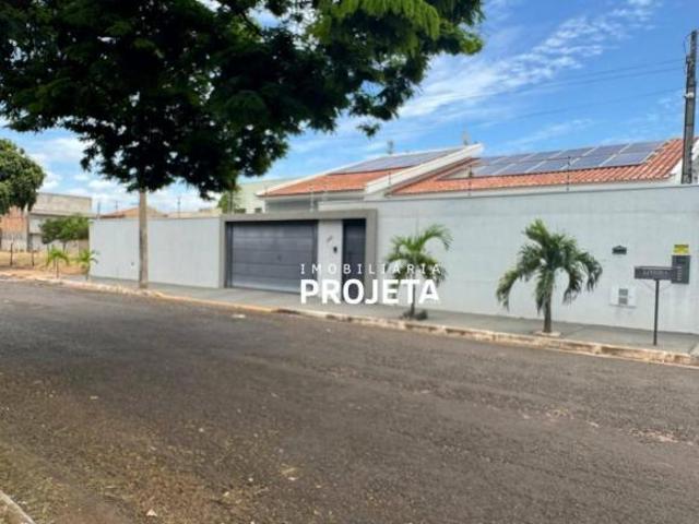 Casa com 3 dormitórios à venda, 218 m² por R$ 900.000,00 Primavera Rosana/SP