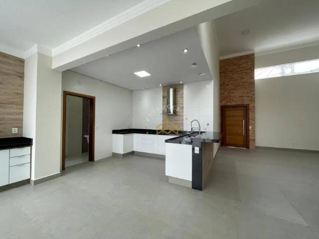 Casa com 3 dormitórios à venda, 219 m² por R$ 1.980.000,00 Swiss Park Campinas/SP