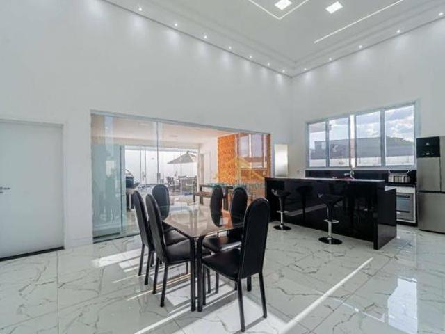 Casa com 3 dormitórios à venda, 210 m² por R$ 1.460.000,00 Santa Adélia Vargem Grande Paulista/S