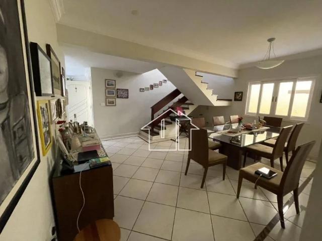 Casa com 3 dormitórios à venda, 210 m² por R$ 1.650.000,00 Urbanova São José dos Campos/SP
