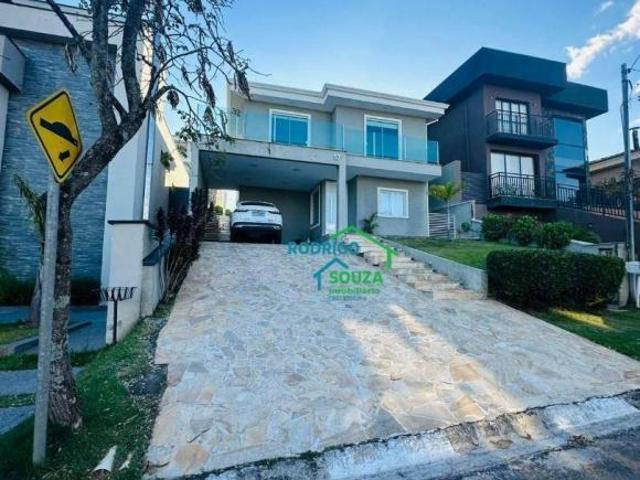 Casa com 3 dormitórios à venda, 210 m² por R$ 1.800.000,00 New Ville Santana de Parnaíba/SP
