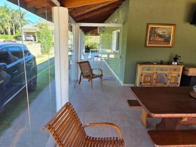 Casa com 3 dormitórios à venda, 210 m² por R$ 1.099.000 Condomínio Village da Serra Araçoiaba da
