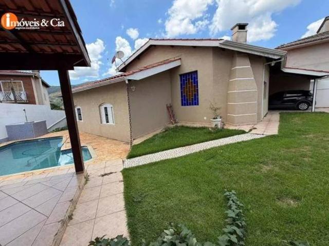 Casa com 3 dormitórios à venda, 210 m² por R$ 1.200.000,00 Vila Petrópolis Atibaia/SP