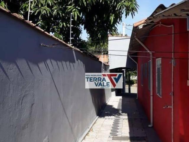 Casa com 3 dormitórios à venda, 210 m² por R$ 700.000,00 Vila Santa Edwiges Lorena/SP