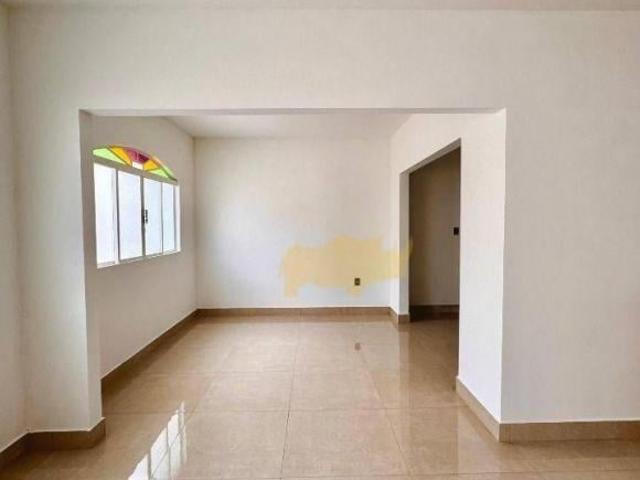 Casa com 3 dormitórios à venda, 210 m² por R$ 850.000,00 Vila Bela Vista Rio Claro/SP