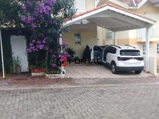 Casa com 3 dormitórios à venda, 211 m² por R$ 700.000,00 Granja Viana Cotia/SP
