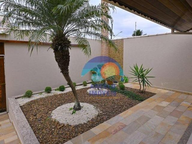 Casa com 3 dormitórios à venda, 211 m² por R$ 980.000,00 Jardim Beira Mar Peruíbe/SP