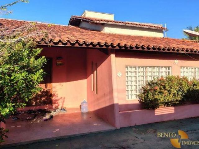 Casa com 3 dormitórios à venda, 212 m² por R$ 550.000,00 Jardim Universitário Cuiabá/MT