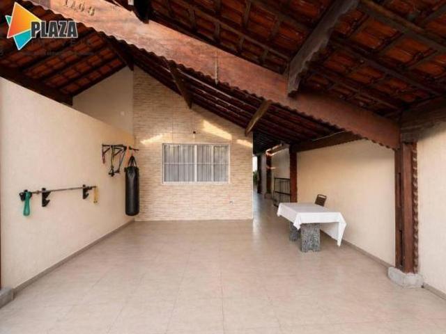 Casa com 3 dormitórios à venda, 212 m² por R$ 850.000,00 Canto do Forte Prai