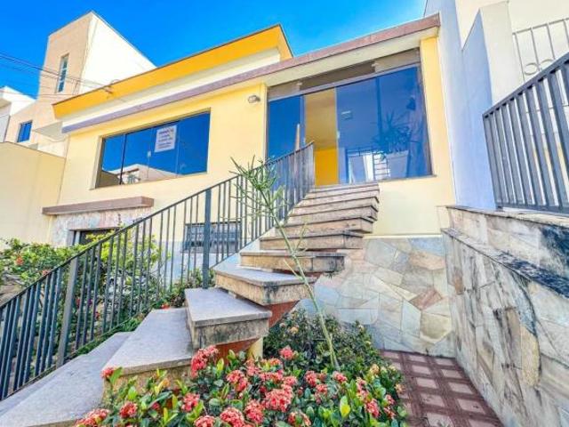 Casa com 3 dormitórios à venda, 213 m² por R$ 1.100.000,00 Campestre Santo André/SP