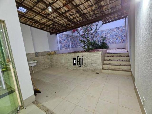 Casa com 3 dormitórios à venda, 213 m² por R$ 850.000 Aeroporto Juiz de Fora/MG