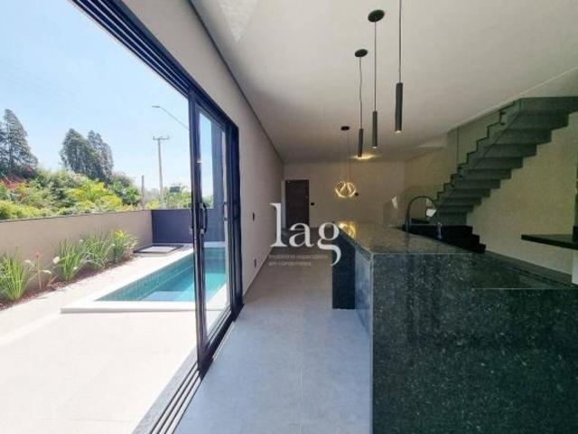 Casa com 3 dormitórios à venda, 225 m² por R$ 1.400.000,00 Condomínio Sunlake SPA Residencial So