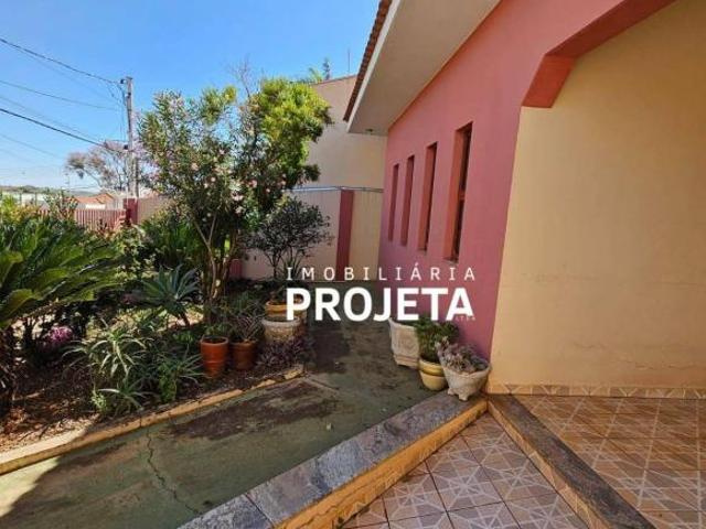 Casa com 3 dormitórios à venda, 225 m² por R$ 620.000,00 Parque Residencial Mediterrâneo Preside