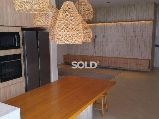 Casa com 3 dormitórios à venda, 226 m² por R$ 2.800.000 Núcleo Agrícola Alpha Franca/SP