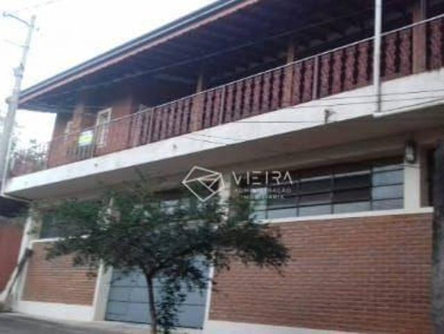 Casa com 3 dormitórios à venda, 226 m² por R$ 750.000,00 Chácara Portão do Castanho Jundiaí/SP