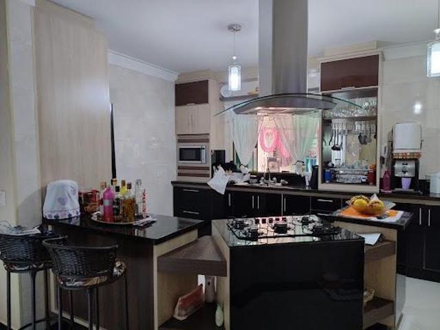 Casa com 3 dormitórios à venda, 226 m² por R$ 900.000,00 Terras de Santa Bárbara Santa Bárbara D