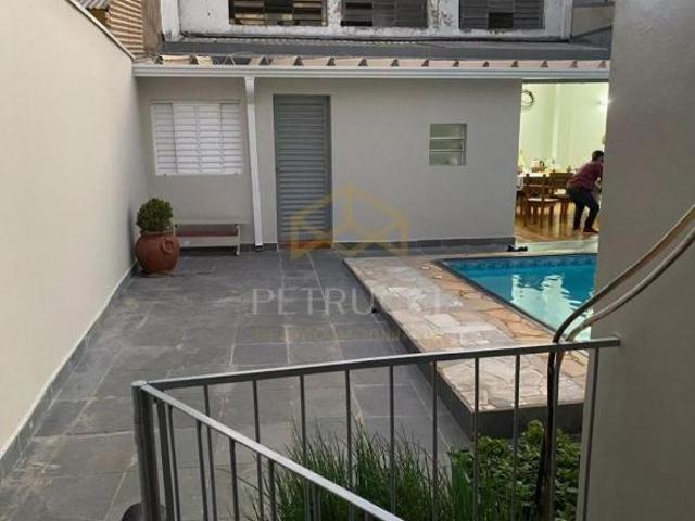 Casa com 3 dormitórios à venda, 228 m² por R$ 760.000,00 Parque São Quirino Campinas/SP