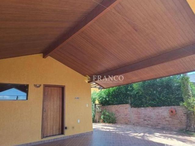 Casa com 3 dormitórios à venda, 228 m² por R$ 800.000,00 Jardim Bela Vista Taubaté/SP