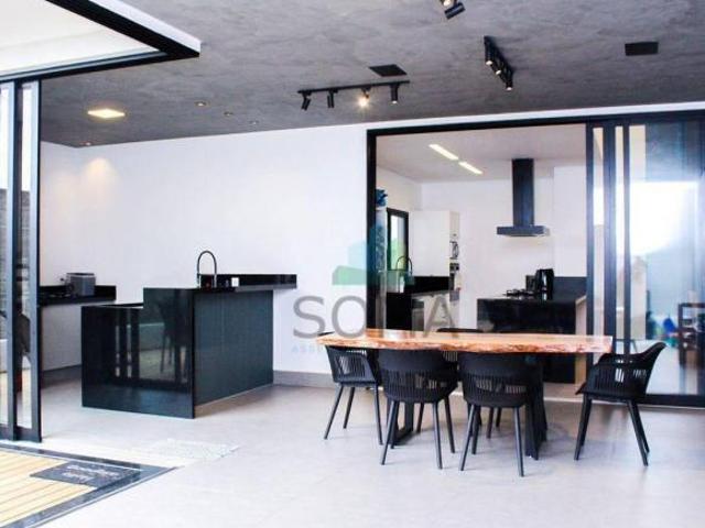 Casa com 3 dormitórios à venda, 229 m² por R$ 2.159.000,00 Swiss Park Campinas/SP