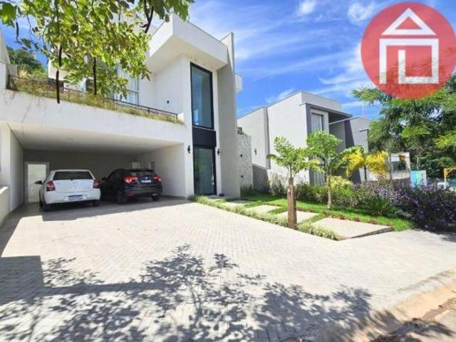 Casa com 3 dormitórios à venda, 229 m² por R$ 2.380.000,00 Condomínio Vale das Águas Bragança Pa