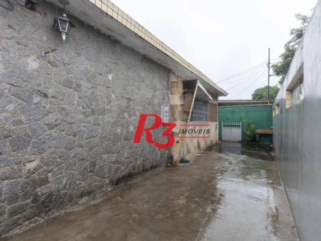 Casa com 3 dormitórios à venda, 229 m² por R$ 480.000,00 Santa Maria Santos/SP
