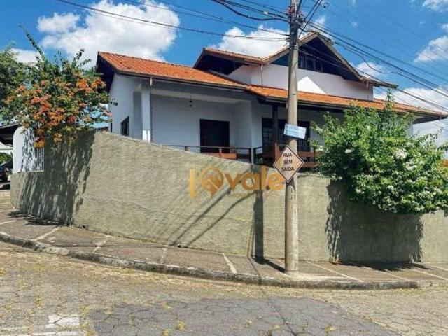 Casa com 3 dormitórios à venda, 220 m² Cidade Jardim Jacareí/SP