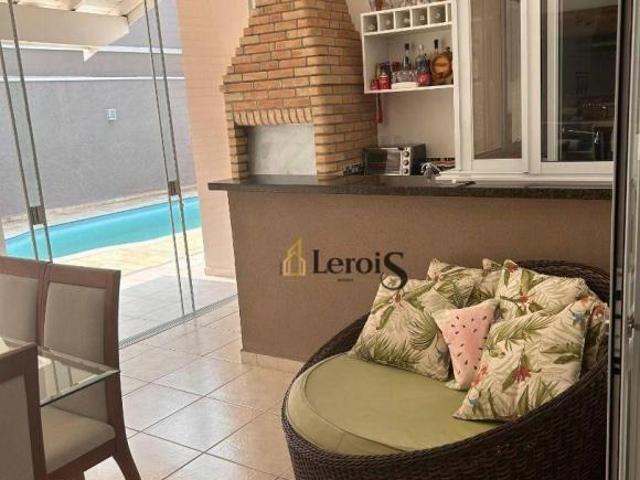 Casa com 3 dormitórios à venda, 220 m² por R$ 1.450.000,00 Condomínio Palmeiras Imperiais Salto/