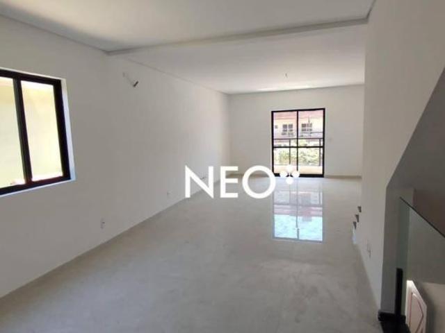 Casa com 3 dormitórios à venda, 220 m² por R$ 1.799.000,00 Embaré Santos/SP