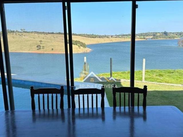 Casa com 3 dormitórios à venda, 220 m² por R$ 1.990.000,00 Centro Joanópolis/SP
