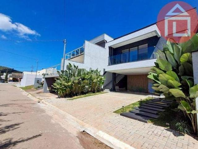 Casa com 3 dormitórios à venda, 220 m² por R$ 1.200.000,00 Condomínio Portal da Serra Bragança P
