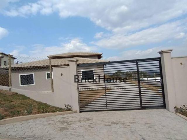 Casa com 3 dormitórios à venda, 220 m² por R$ 1.350.000,00 Zona Rural Mairinque/SP